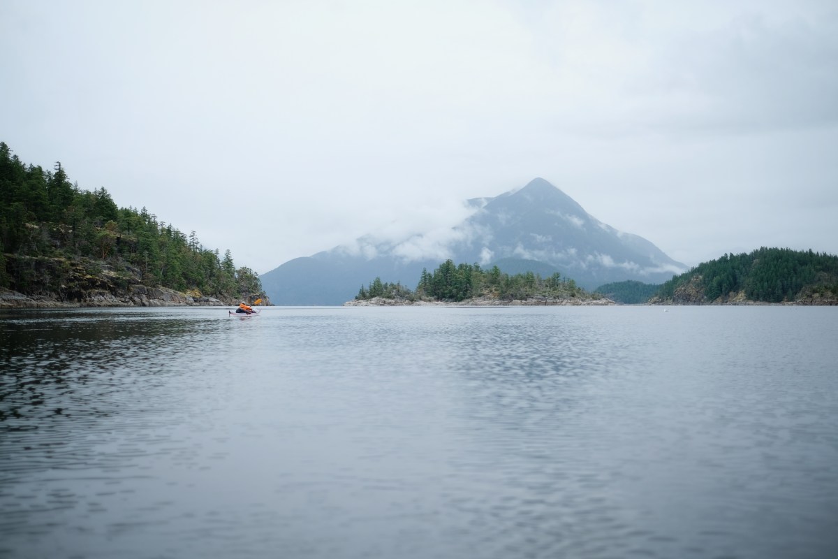 A complete guide to Kayaking in Desolation Sound – The Trail of B.